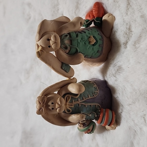 EASTER BUNNY 🐰 FIGURINES | Holiday | Vintage Set Of 2 Easter Bunny ...